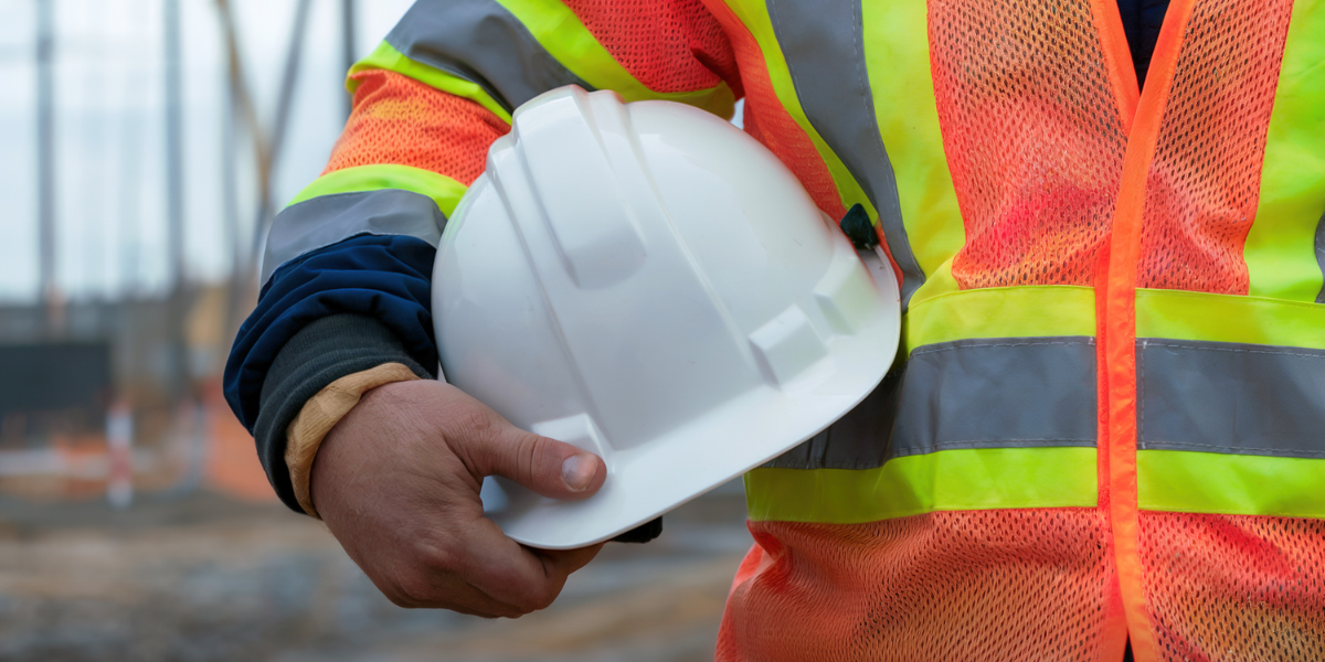OSHA Safety Helmets: Types of Helmets in Construction Work